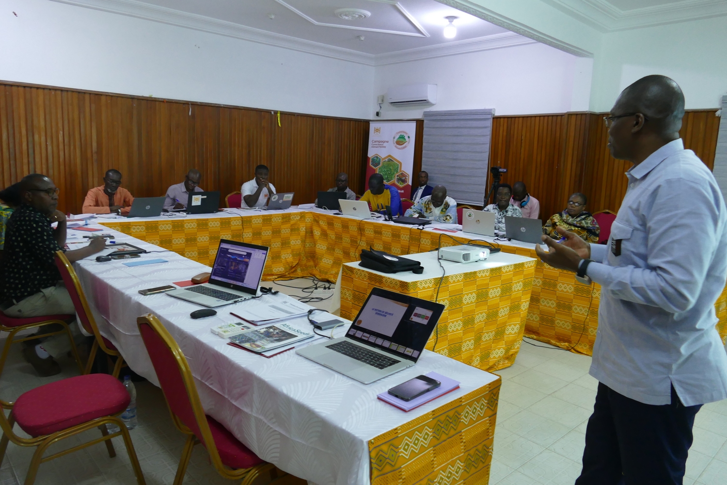 Inades-Formation builds the capacity of its agents to assess seed ...